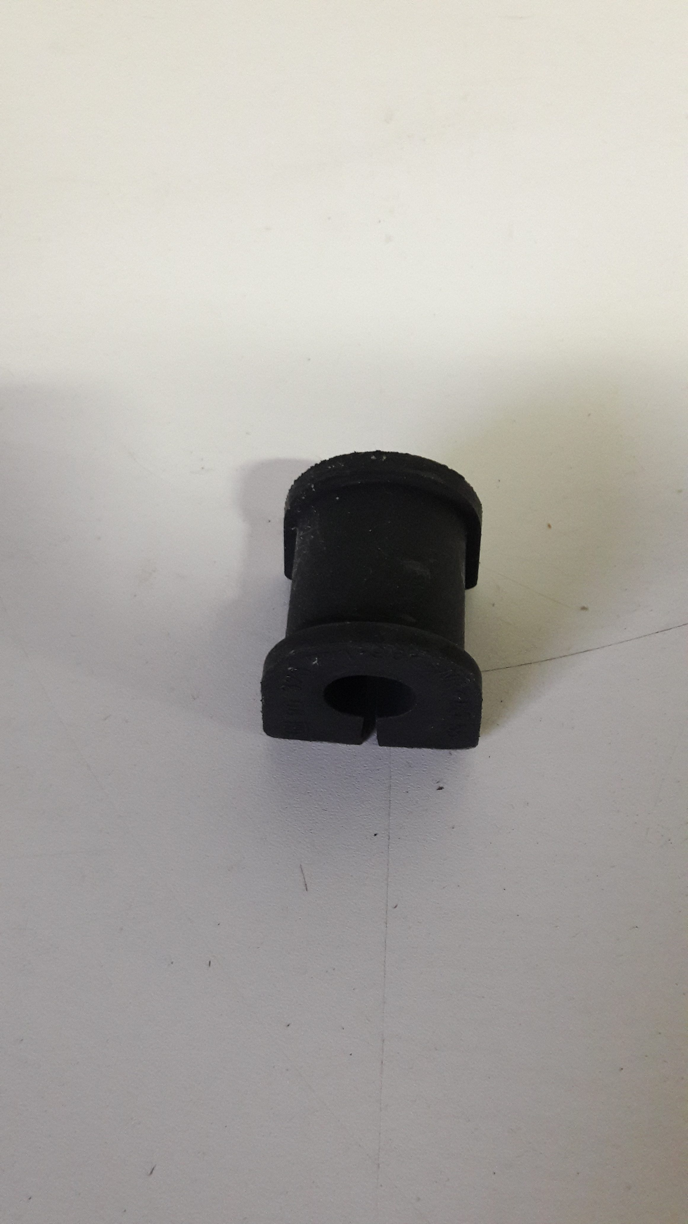 Rubber stabilisatorstang achter Calibra, Omega A, Vectra A